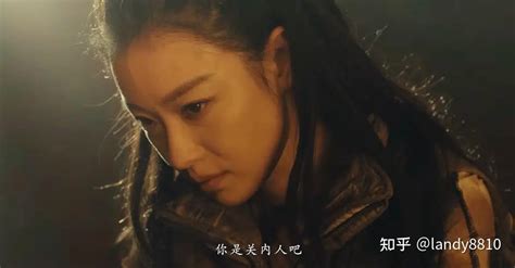 倪妮、白宇领衔主演，金瀚、孟子义、张艺上特别出演，赵达、夏梦、李昀锐、卢昱晓主演的《西出玉门》剧照 知乎