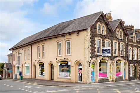 80 82 High St Craigavon Bt66 8bb Loopnet