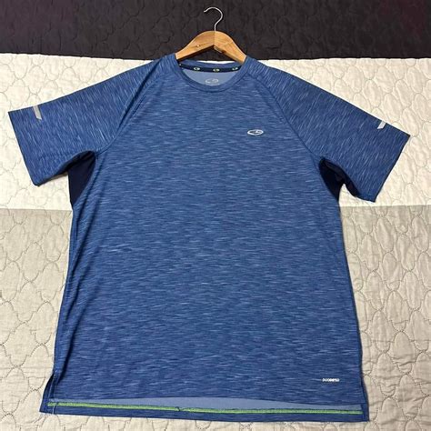 Champion Duo Dry Men S Fashion Activewear On Carousell