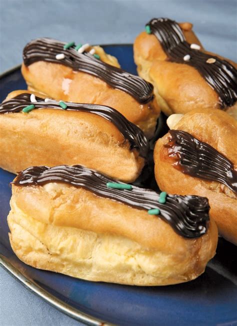 Mini Eclair Prepared Food Photos Inc