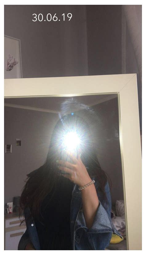 Aesthetic Mirror Selfie No Face Aesthetic Mirror Mirror Selfie