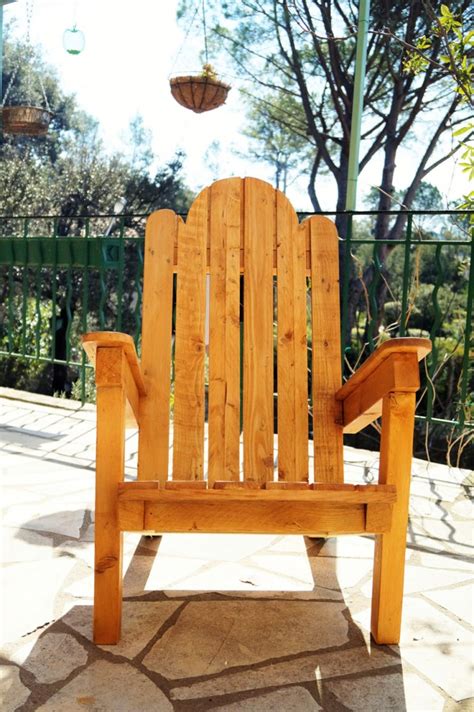 J ai fabriqué un fauteuil de jardin en palettes Jeanne s amuse