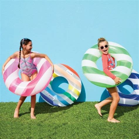 Pool Floats On Sale Super Cute Floats As Low As 5 55 Cute Pool