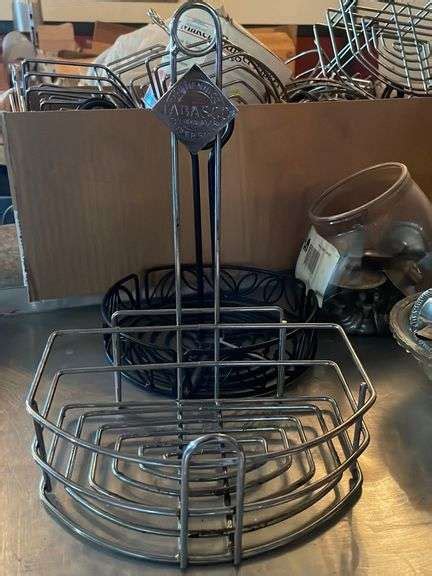 Assorted Condiment Holders And Menu Holders Business Liquidation Auction