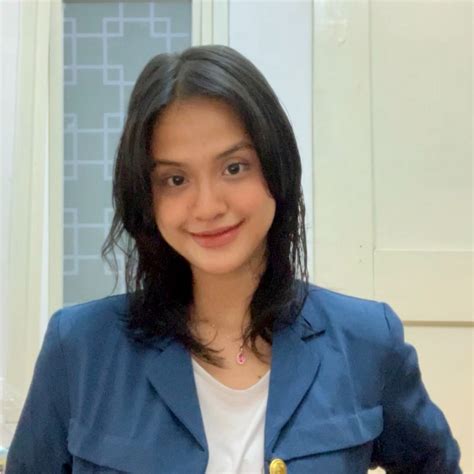 Sarah Putri Universitas Airlangga Surabaya Jawa Timur Indonesia Linkedin