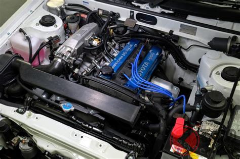 「高くても買う！」 古いトヨタ「ae86」まさかの水素＆evに改造 大胆すぎるカスタムの反響は？ くるまのニュース