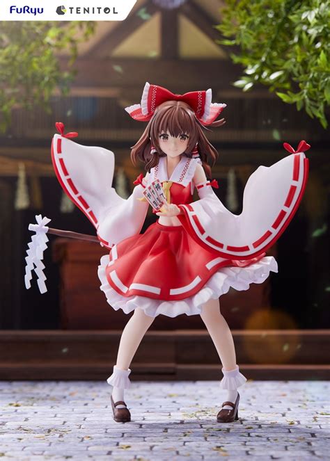 Furyu Touhou Project Reimu Hakurei Tenitol