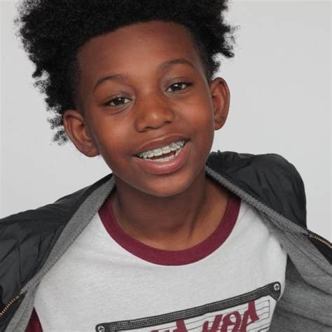 Que 9 Lyrics Songs And Albums Genius