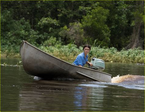 Daisy Edgar Jones And Taylor John Smith Star In New Where The Crawdads