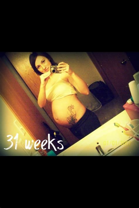 Bump Growth W Twins Compared To Singleton — The Bump