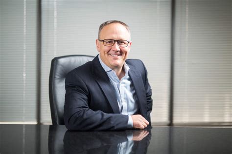 Executive Search Canada Robert Travis Executive Search