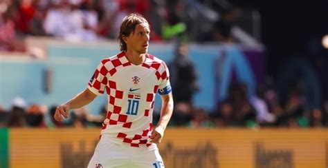 一场1 4！足球荒漠国度昂首离开 Fifa第2陷绝境 末轮死磕上届亚军腾讯新闻