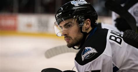 Forward Joe Basaraba Returns To Steelheads For 2019 20 Season Idaho Steelheads