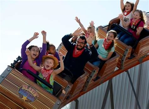 People Throwing Up On Roller Coasters