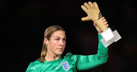England Keeper Mary Earps Continues Fight With Nike Over Replica Shirt