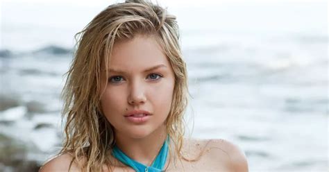 Si Swim Legend Kate Upton Stuns In These 7 Photos From The Philippines
