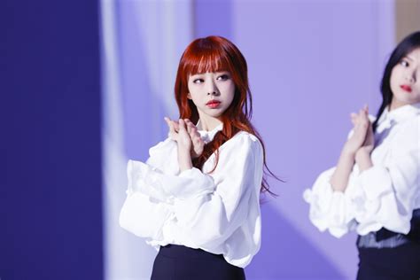 Loona Butterfly Mv Behind Vivi LooΠΔ Photo 42662129 Fanpop