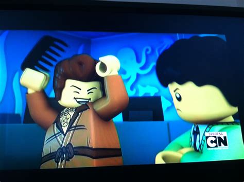 Dareth Is Looking Fabulous