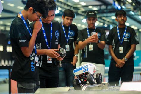 190623yasf1ins4x4vmk 0975 4x4 In Schools Yas In Schools