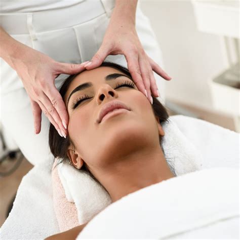 Level 3 Entry To Aesthetics Creative Touch Beauty And Aesthetics