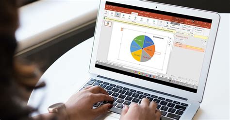 Cách Tạo Vòng Quay May Mắn Trong Powerpoint