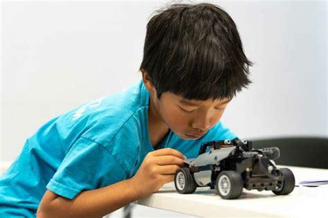 Buwizz Modular Car Buwizz Bluetooth® Remote Control For Lego® Models