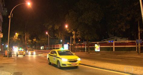 G1 Homem morre atropelado em Laranjeiras na Zona Sul do Rio notícias em Rio de Janeiro