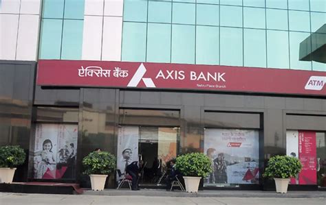 Exciting Freshers Walk In Recruitment At Axis Bank Jan 2025