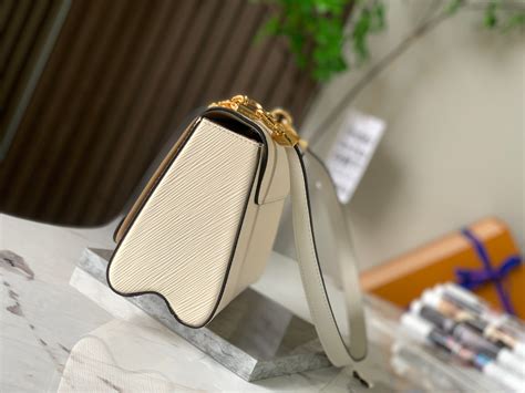 Lv Twist M