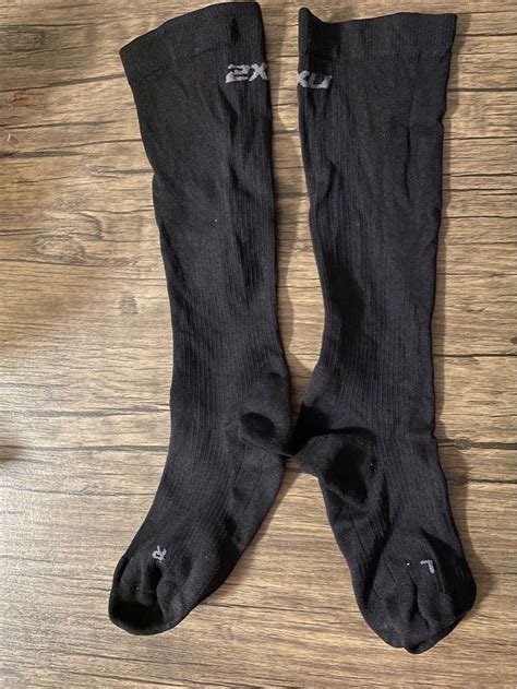 2xu Compression Performance Run Socks Womens Fashion Watches