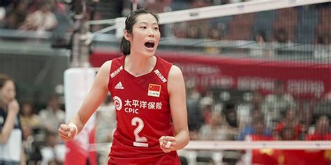 朱婷入围五四奖章公示名单：球队的“定海神针”手机新浪网