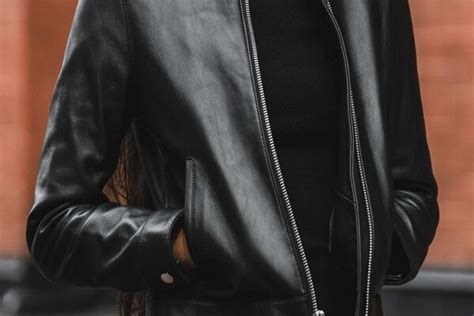 کاپشن دخترانه؛ کدام جنس و مدل برای زمستان مناسب تر است؟ خبرگزاری مهر