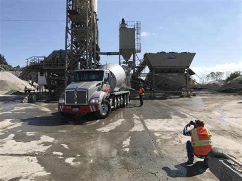 Kenworth Truck Co On Linkedin Onsite Today At The Gary Merlino