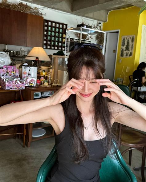 권나라 근황 유저업로드 엠봉