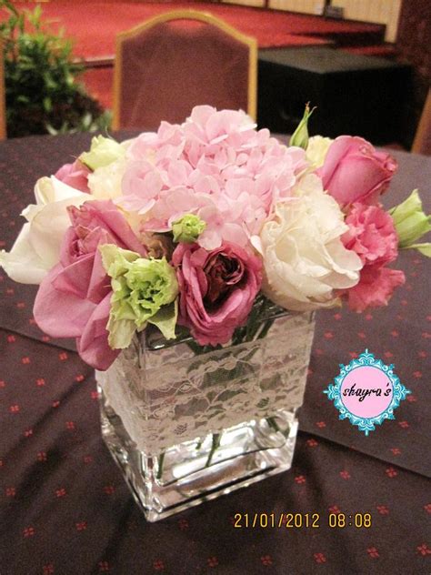 Flora By Shayra Square Vase Centerpiece