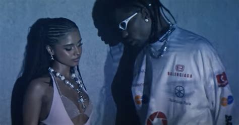 Watch Tyla And Travis Scotts Steamy Dancing In Water R