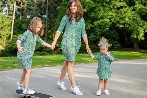 Платья для мамы и дочки Модная одежда с принтом «Мама и я одинаковые