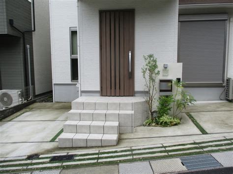 玄関ポーチの狭さを解消 滋賀・京都・大阪のエクステリアと外構工事 Sotoya