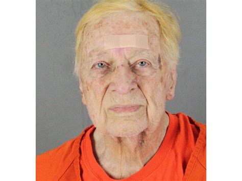 Peninsula Man 95 Accused Of Murdering Stabbing Wife Is Acquitted