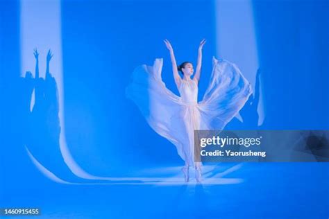 Ballet Arm Positions Photos And Premium High Res Pictures Getty Images