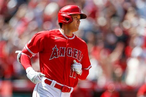 大谷翔平 戦連続申告敬遠も今季 度目マルチ安打で貫禄 もう少しで 号の一打はスーパーキャッチに阻まれる 野球 ABEMA TIMES アベマタイムズ