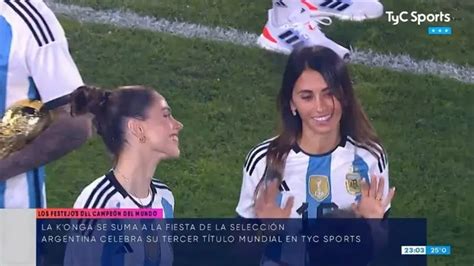 Antonela Roccuzzo Y Un Inesperado Apoyo A Tini Stoessel En El Festejo