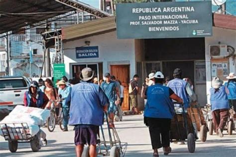 Defensa y Armas Prevén endurecer la ley de expulsión de extranjeros