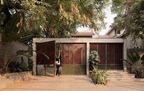 Backyard Pad Dev And Kaushik Architects Archdaily En Español