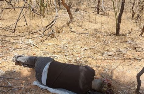 Urgente Imagens Fortes Jovem Encontrado Com Cabe A Estourada A Tiros De Em Apodi Rn