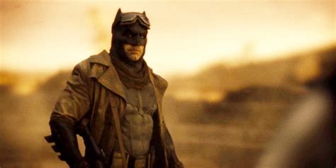 Zack Snyder Responds To The Restore The SnyderVerse Campaign