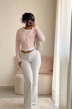 𝚊𝚛𝚒𝚔𝚘𝚣𝚊𝚛𝚝 in 2024 Casual outfits Cute outfits Cute simple outfits