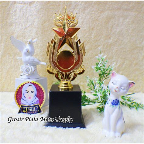 Jual Piala Set Juara 123 And Harapan Trophy Kemerdekaan Special 17