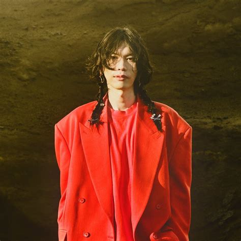 米津玄師、nhk連続テレビ小説「虎に翼」主題歌「さよーならまたいつか！」アーティスト写真公開！ Popscene ポップシーン