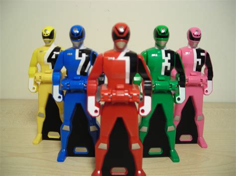 My Shiny Toy Robots Legend Sentai Ranger Key Set Dekaranger